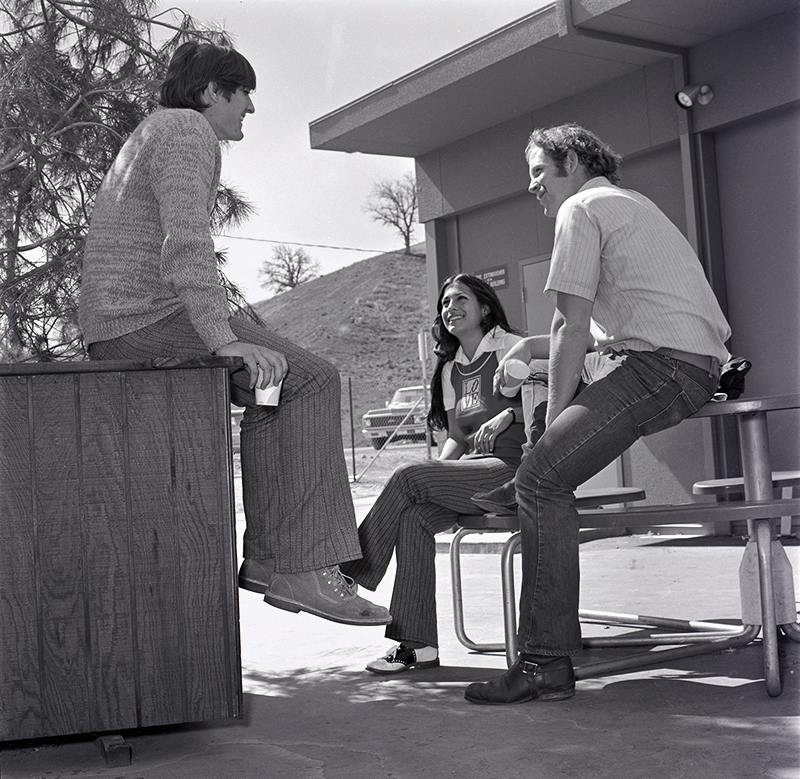 SCVHistory.com | College of the Canyons | Photo Gallery: COC Fashions ...